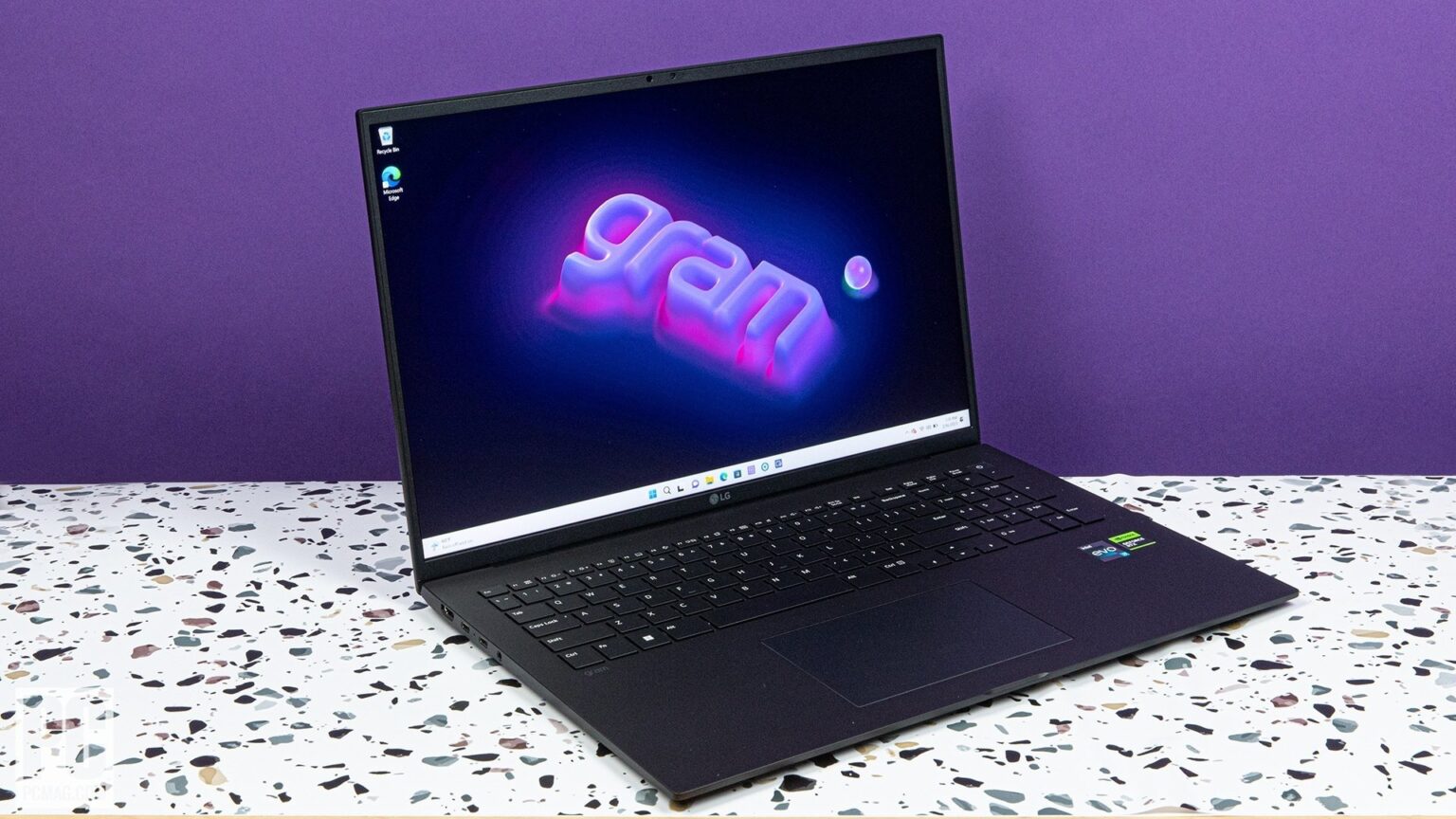 Laptop Size Guide: Find the Perfect Fit for Your Needs